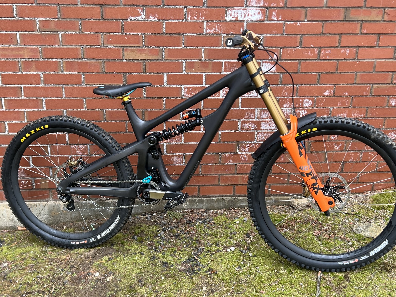 Yeti SB165 DH - Vital Bike of the Day February 2023 - Mountain Biking Pictures - Vital MTB